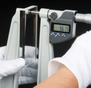 U-SHAPE FRAME SHEET METAL MICROMETER - Sumipol