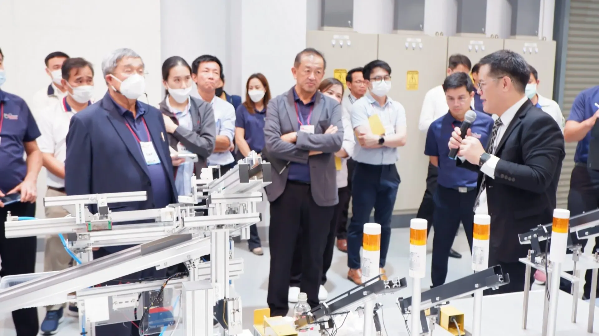 SIMTEC ต้อนรับคณะชมรมความร่วมมือไทย-ฮีโน่ (THCC) - Sumipol